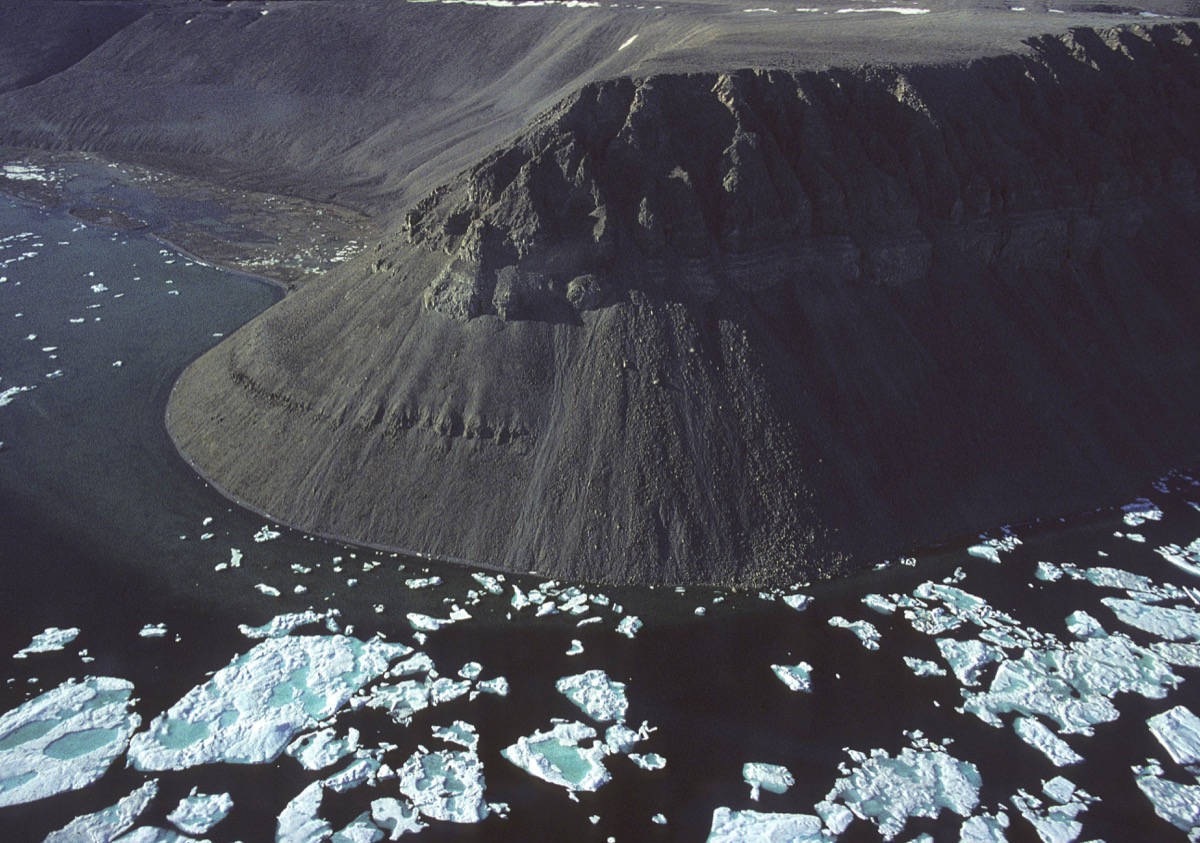 4. Beechey Island | The Nick Newbery Photo Collection