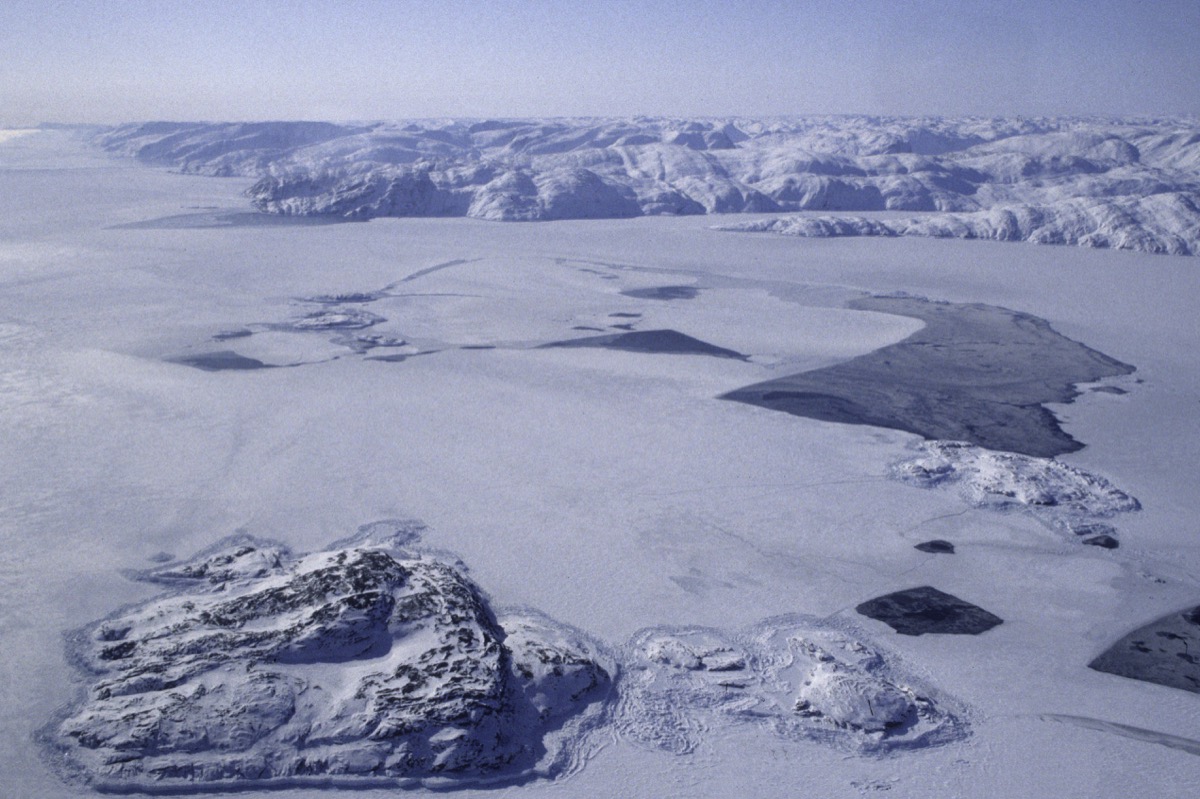 2. Frobisher Bay Plane Trips | The Nick Newbery Photo Collection