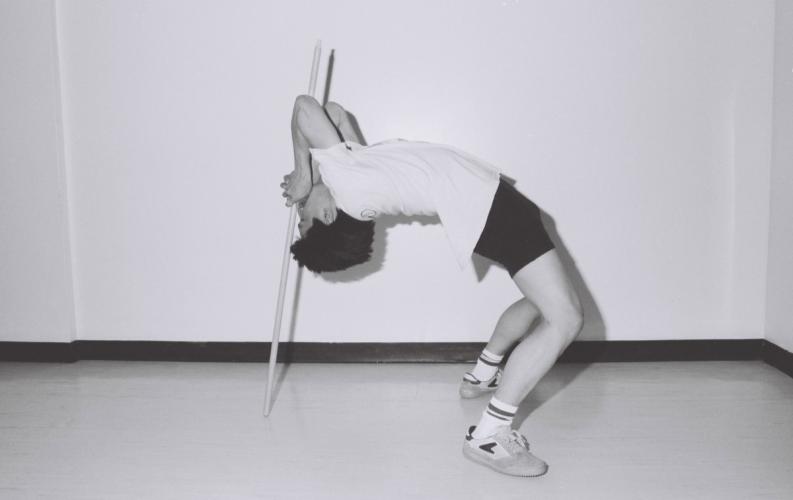 3. Inuit Games 1989 (film 1 #9) | The Nick Newbery Photo Collection