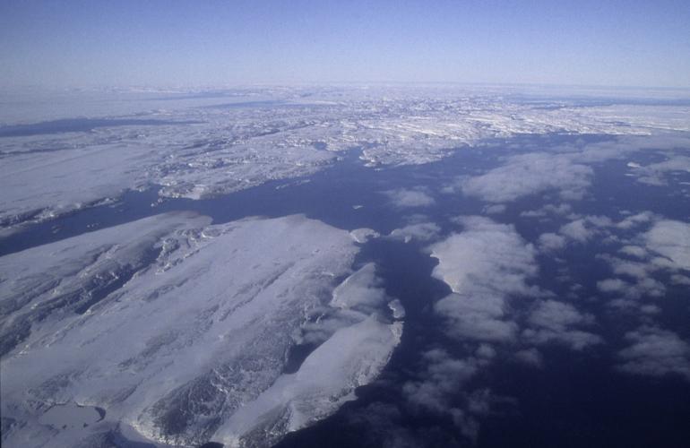 4. Taloyoak 2004 | The Nick Newbery Photo Collection